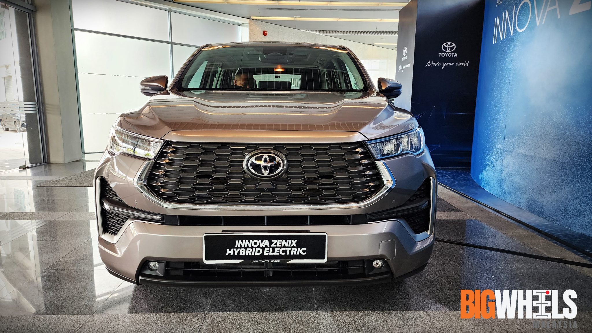 All-New Toyota Innova Zenix arrives in 2 variants, From RM165,000 ...