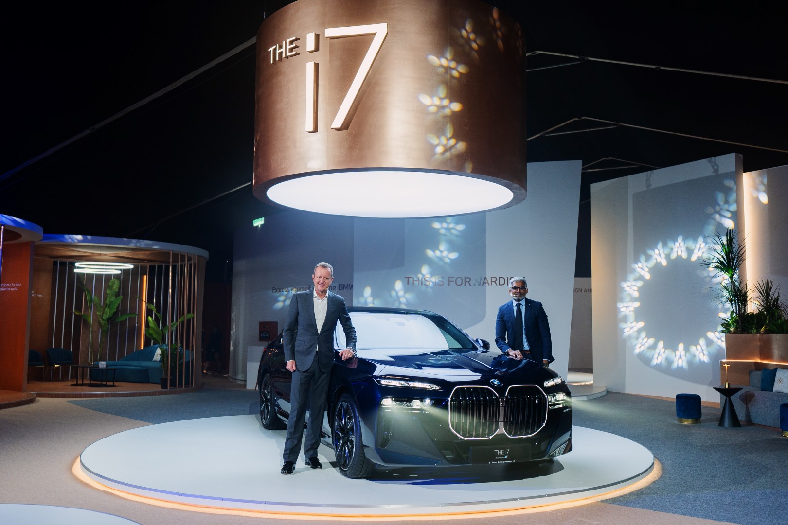 BMW Group Malaysia sells 1,600 EVs from January to August | Bigwheels.my