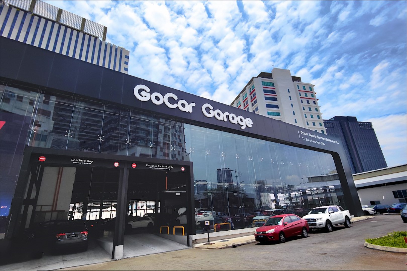 GoCar offers free pick-up and drop-off service for car maintenance ...