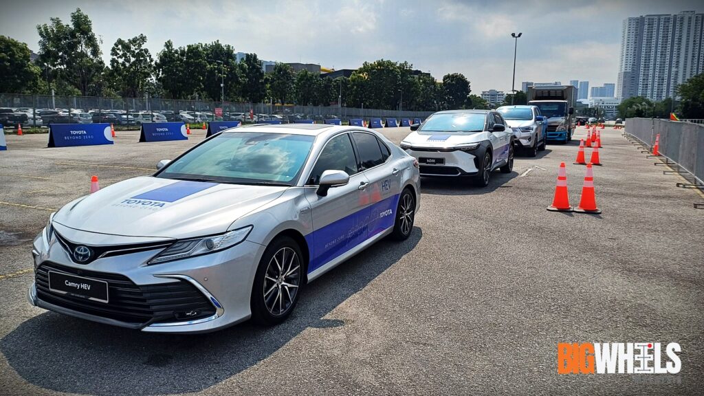 Toyota Beyond Zero event features Hydrogen Fuel Cell models and more ...