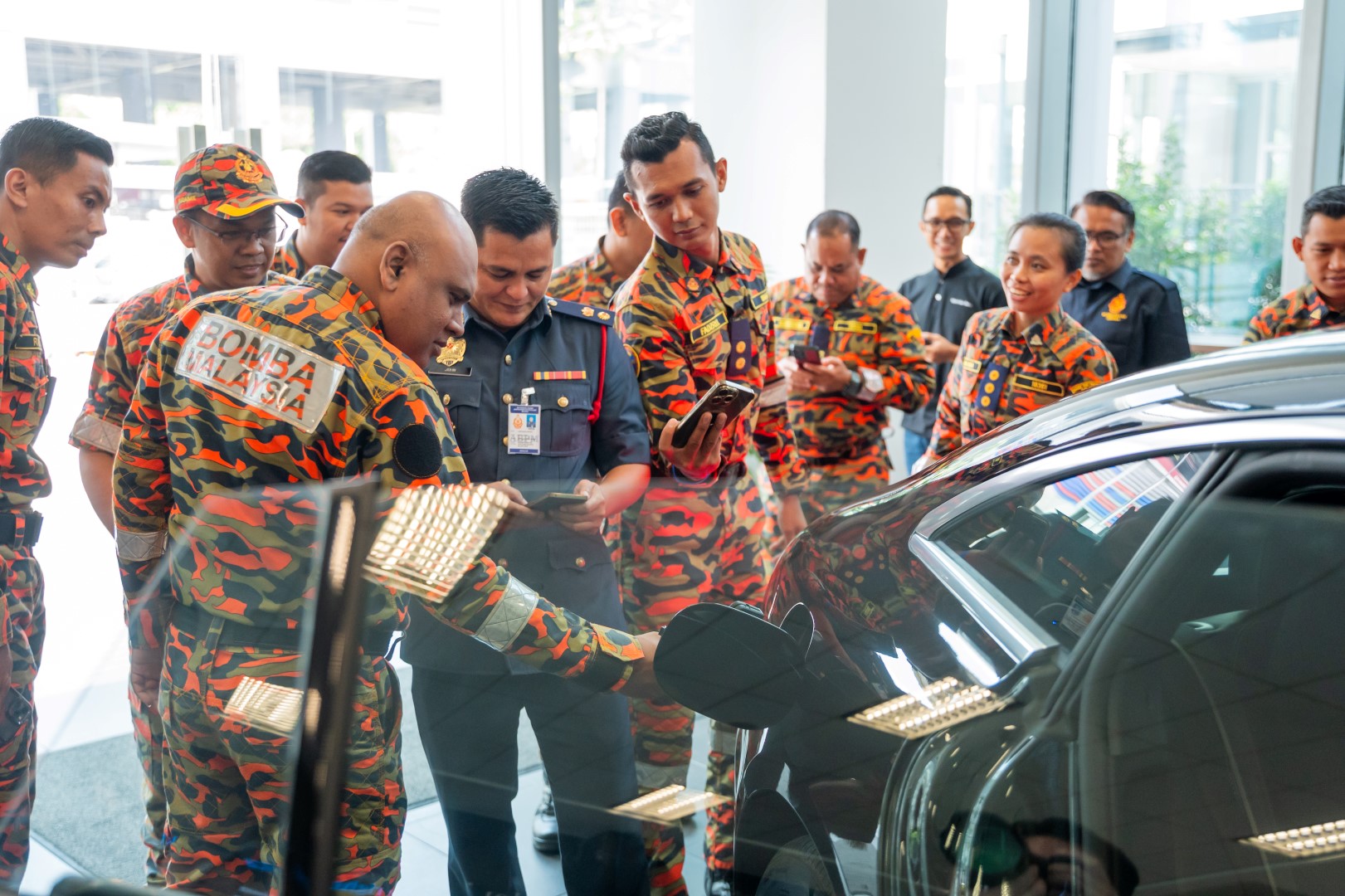 Mercedes-Benz trains Bomba on how to handle EV fire emergencies ...