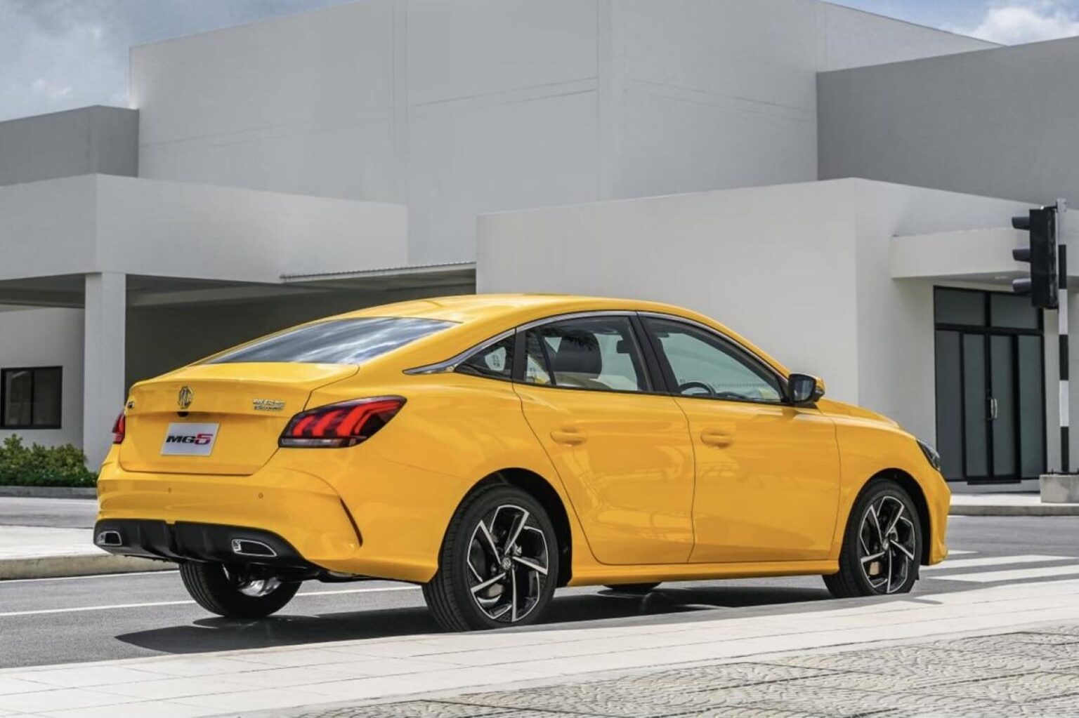 2024 MG5 sedan now available in Malaysia for RM93,900 | Bigwheels.my