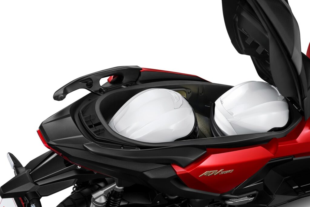 Honda ADV350 Gets New Features for 2025 | Bigwheels.my