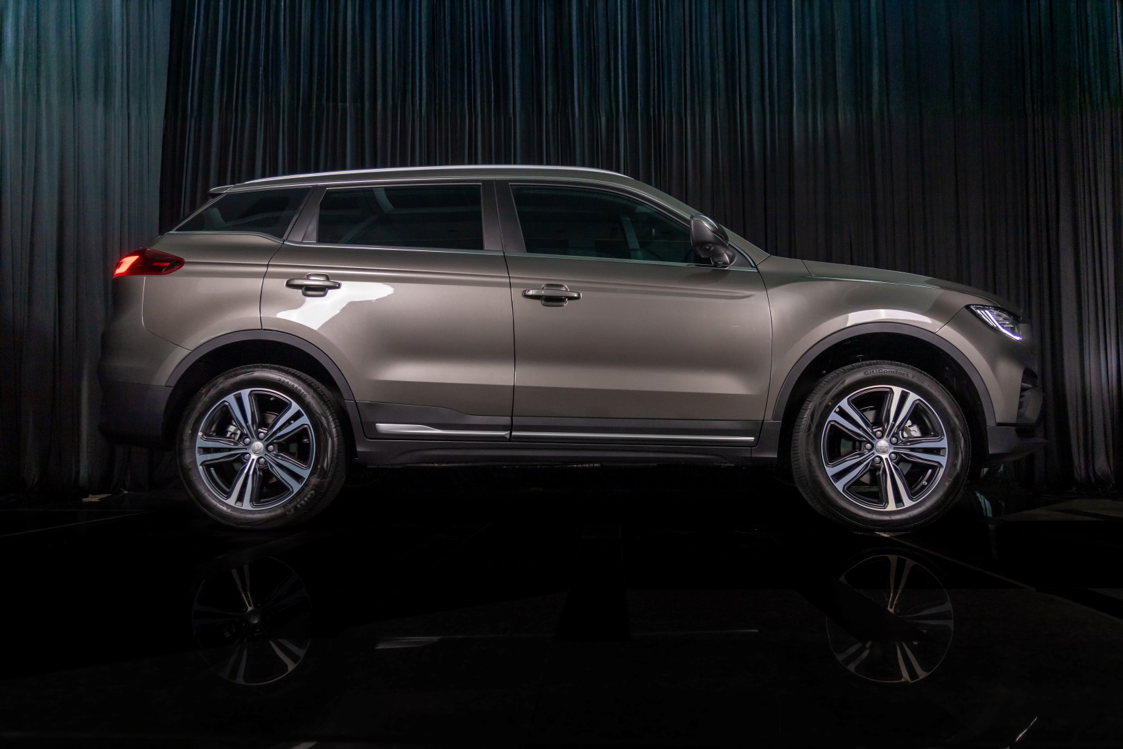 Proton X70 MC3 exterior | Bigwheels.my